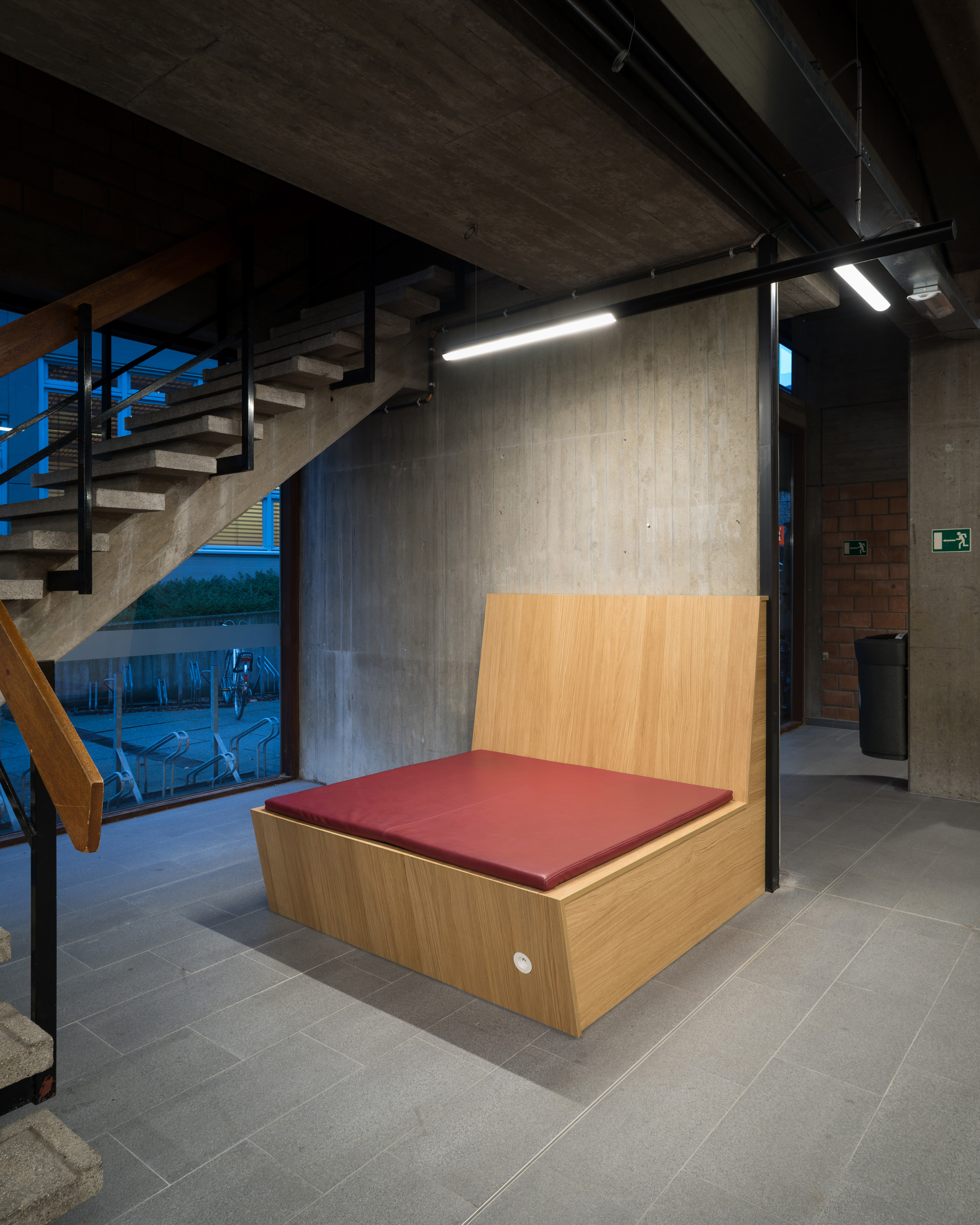 Multiline | College De Valk