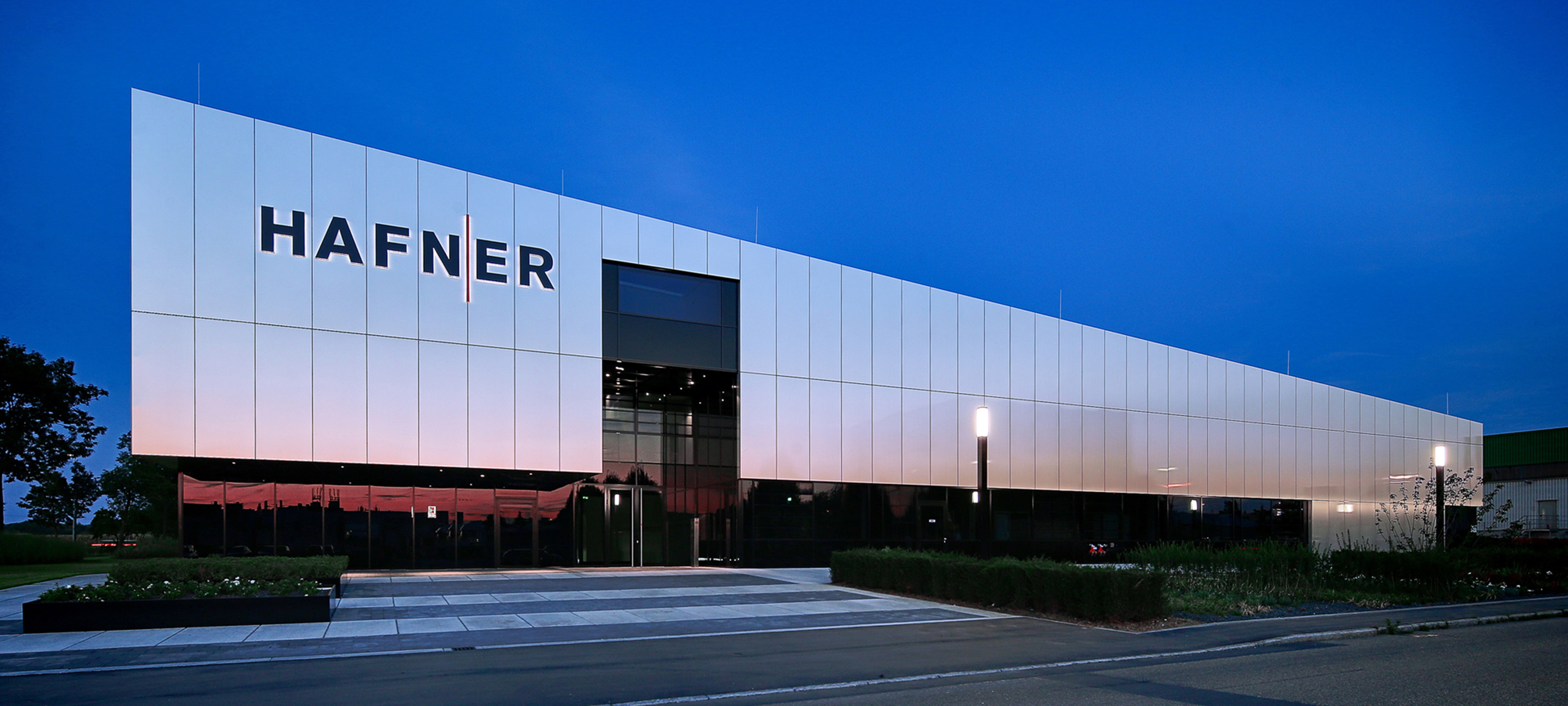 Multiline | Philipp Hafner